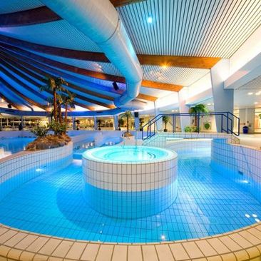 Zwembad de Blauwe Golf | Visit Leeuwarden