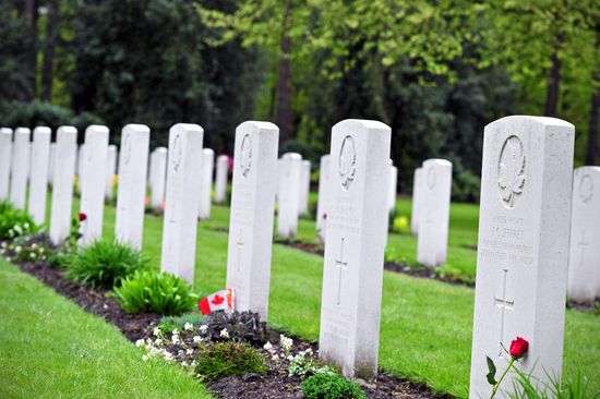 Canadian Cemetery | VisitBrabant