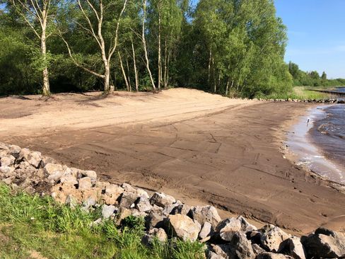 Strandje op Tjeukemeereilandje Ganzetippe | Friesland.nl
