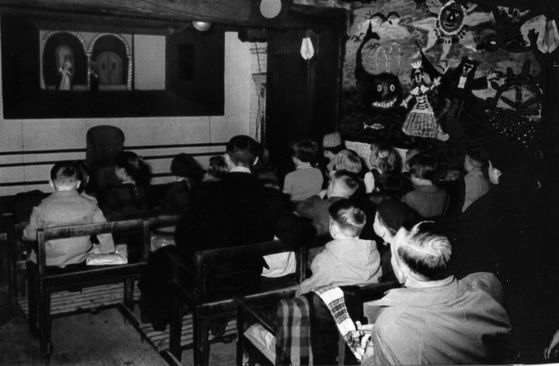 Pieke Parcours : Exposition Pieke Dassen Poesjenellenzolder | Maastricht